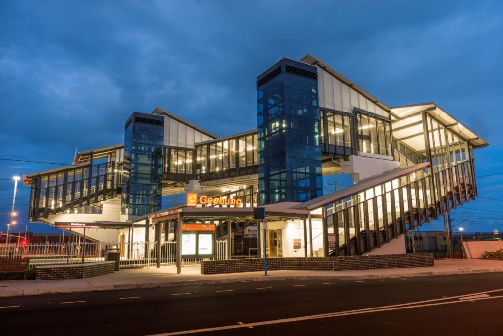 Geebung Railway Overpass - Crimsafe Commercial